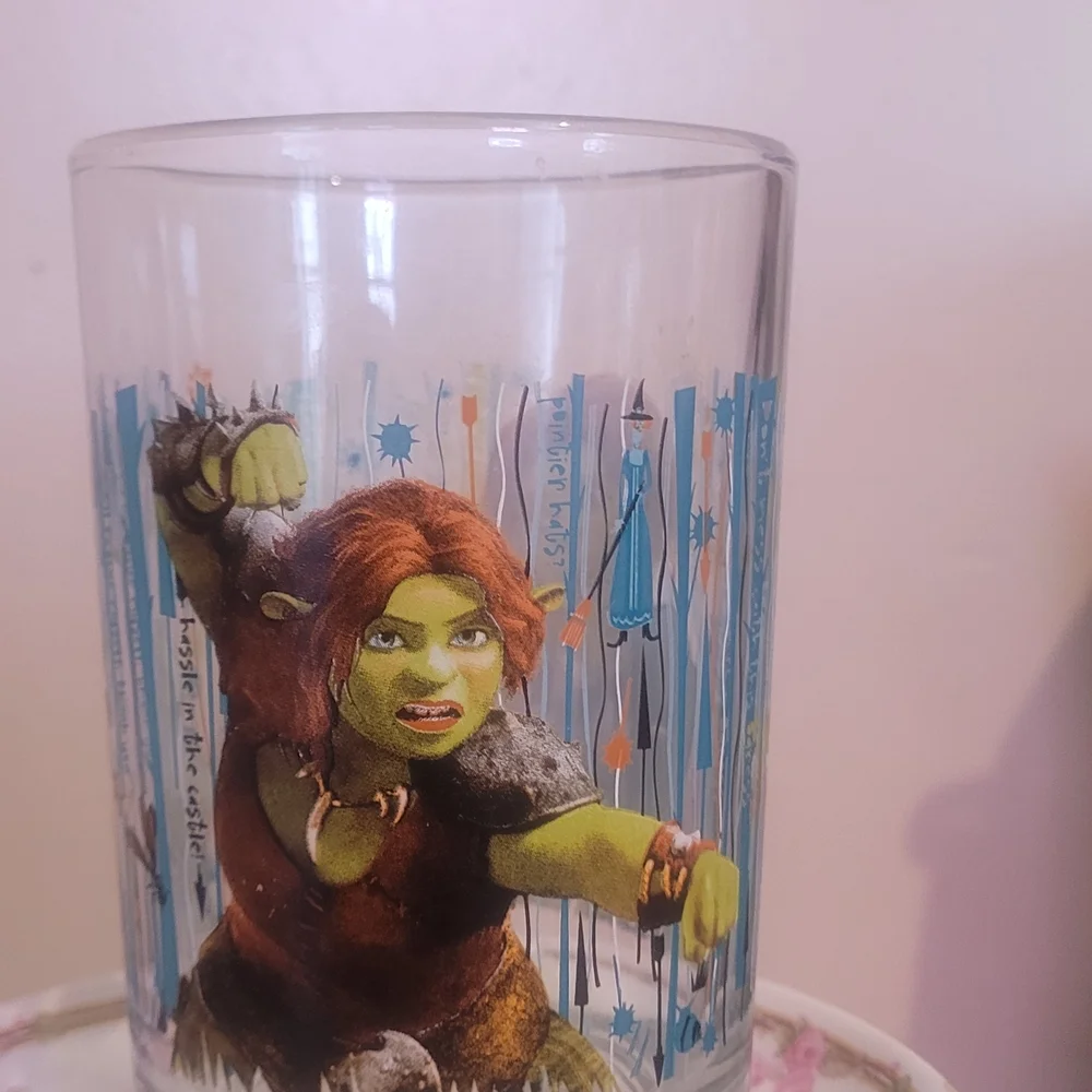 Dining | Puss In Boots And Fiona Glass Tumbler | Poshmark
